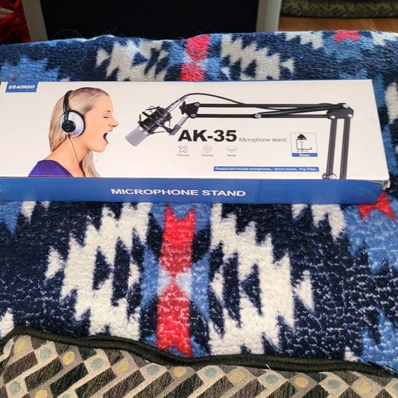 Aokea | Other | Only Stands Left Aokeo Ak35 Microphone Stand | Poshmark